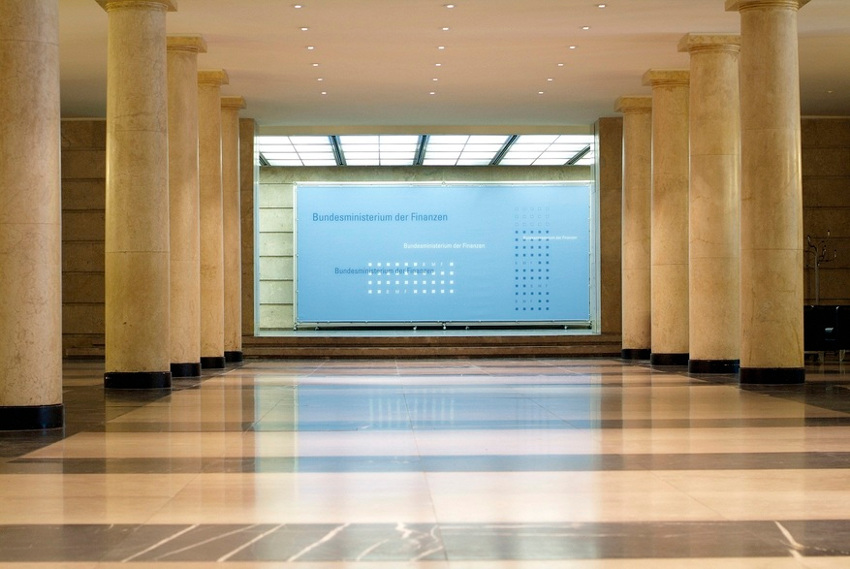 No deferral for DAC 6 reporting obligations planned